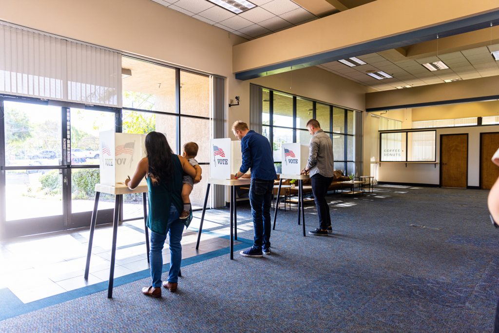 Sen. Geiss Celebrates the Passing of Senate Bill 385 in the Michigan ...