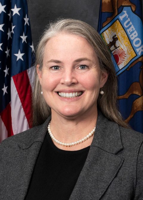 Bio - Senator Sue Shink